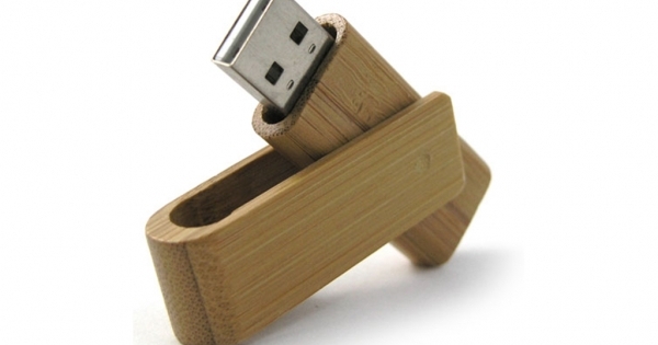 Spinning bamboo USB disks USB disks manufacturer | Wooden USB